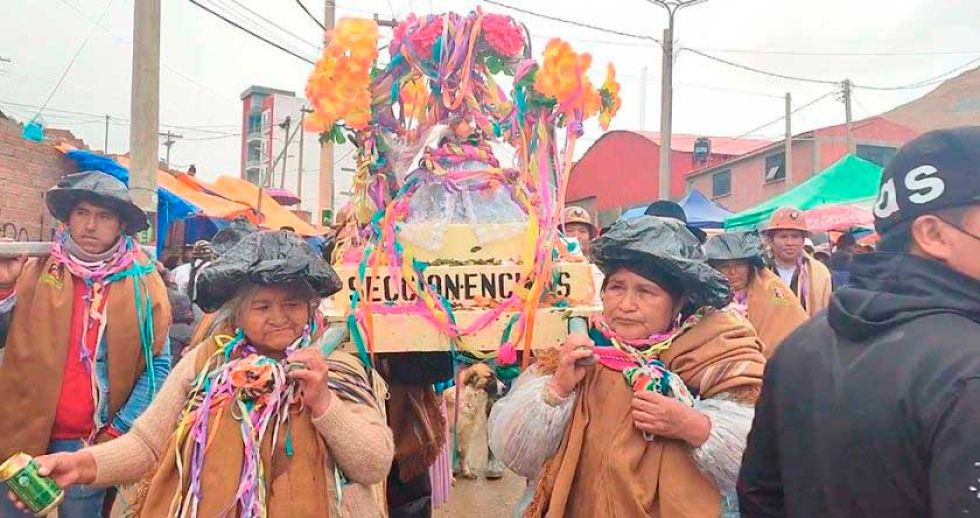 La Bajada del Tata Q’aqcha inaugura oficialmente el Carnaval de Bolivia ...